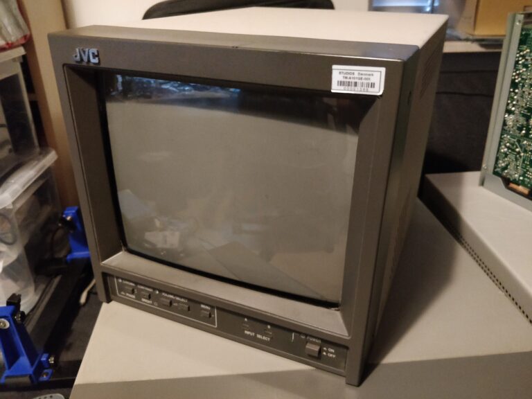 RGB modding JVC TM-A101G « immerhax